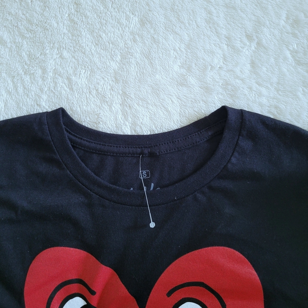 Keith Haring Red Heart Smiley Face Graphic Tee - Nwt - Gem